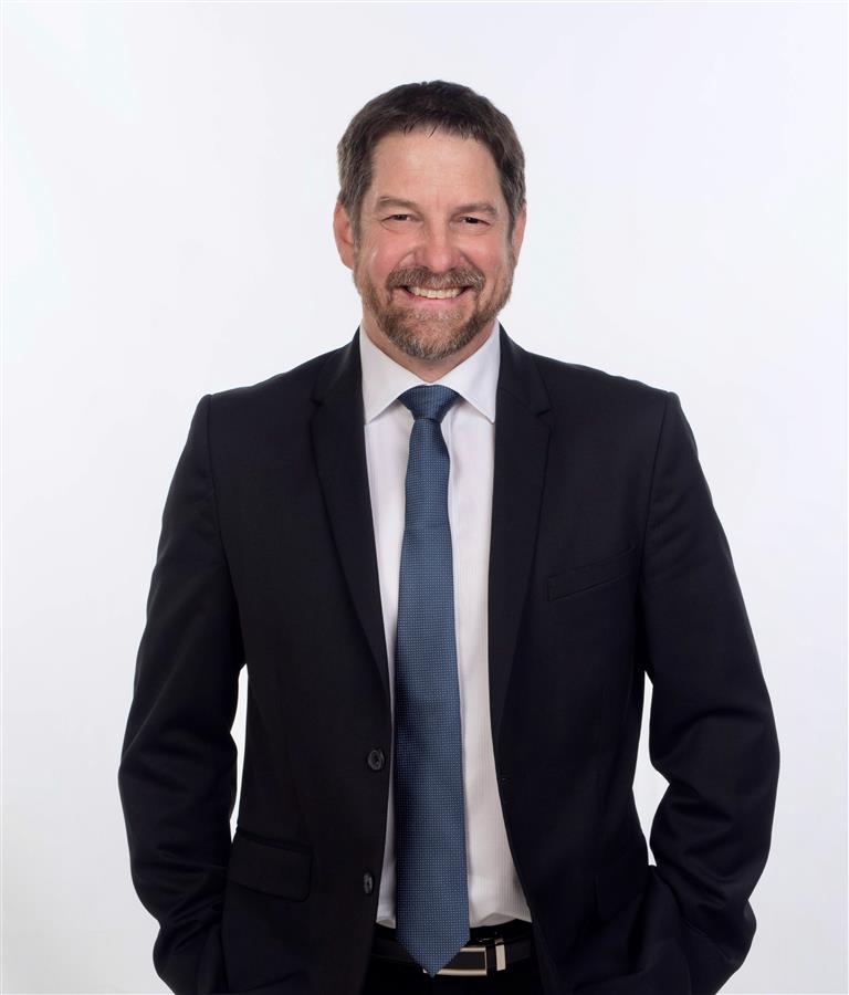 Home - Daniel Lambert